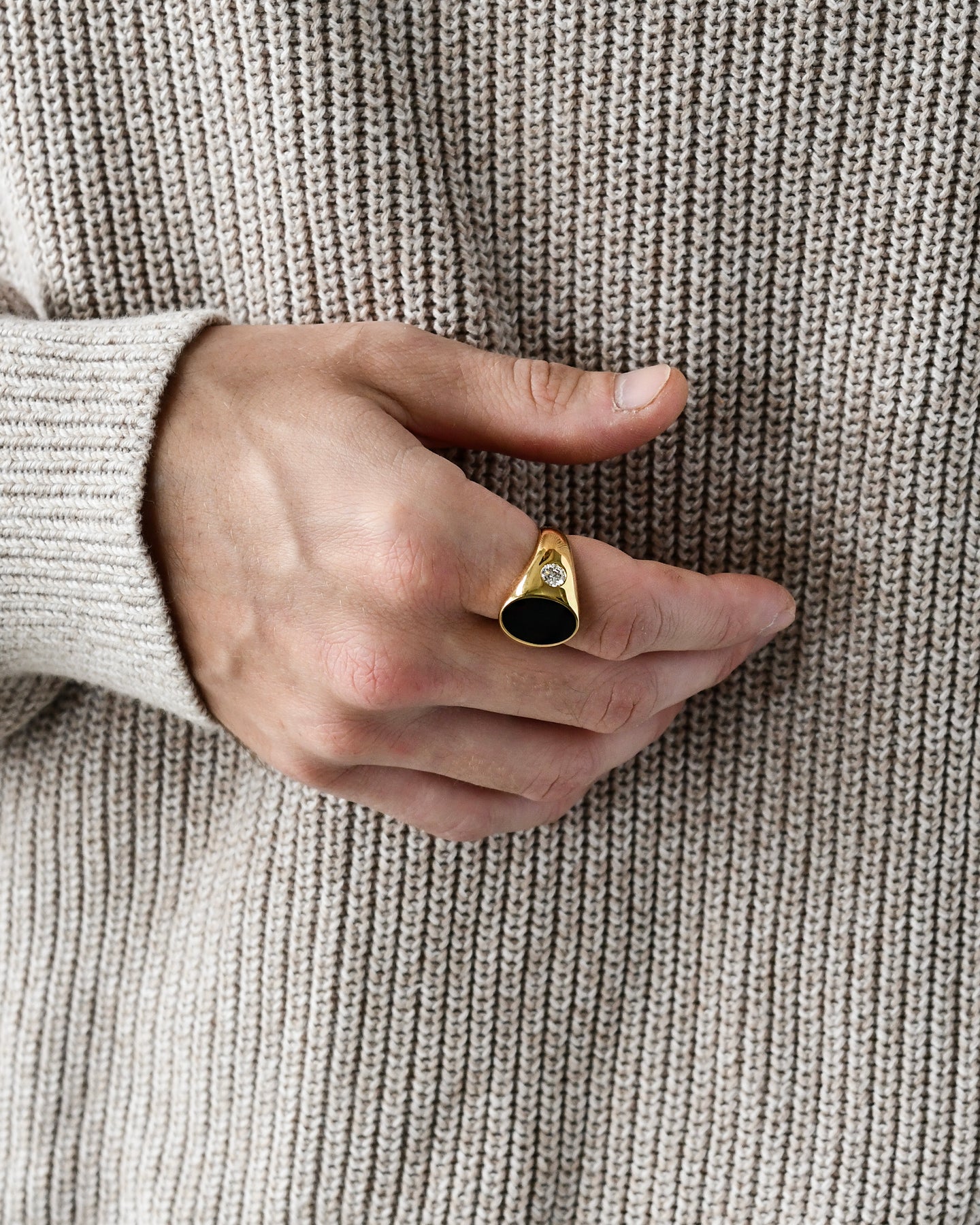 GRAVITY RING | BLACK ONYX | DISCONTINUED – apse