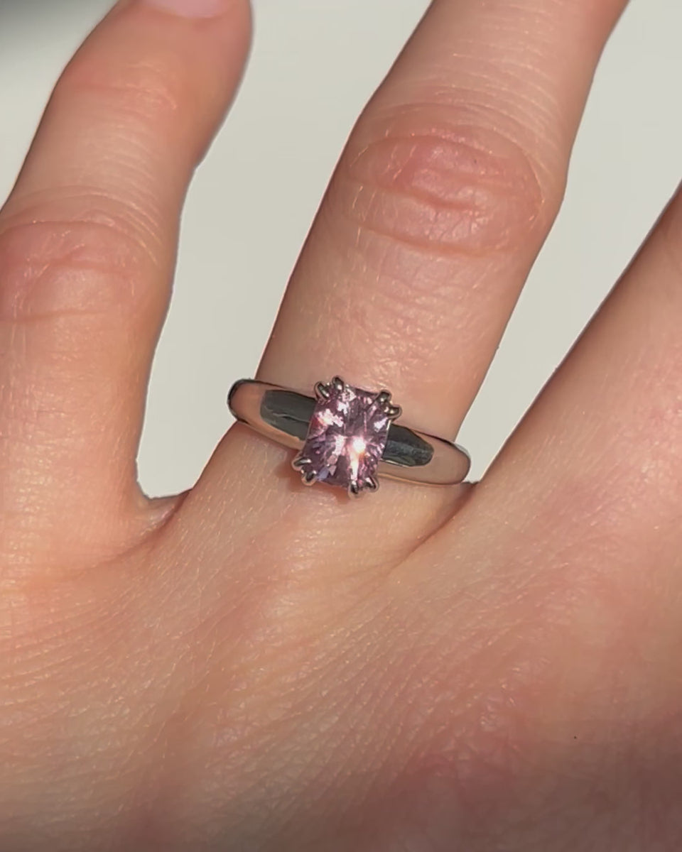 ONE-OF-A-KIND RINGS – apse